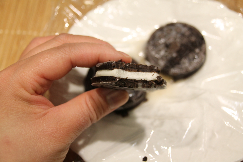 Oreo Hack: Does it Work? – EAT it NOW or EAT it LATER