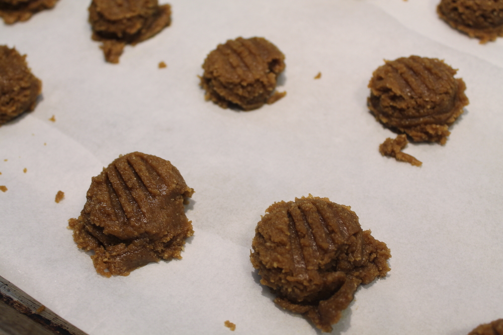 Surprise Sunbutter Cookies – EAT it NOW or EAT it LATER